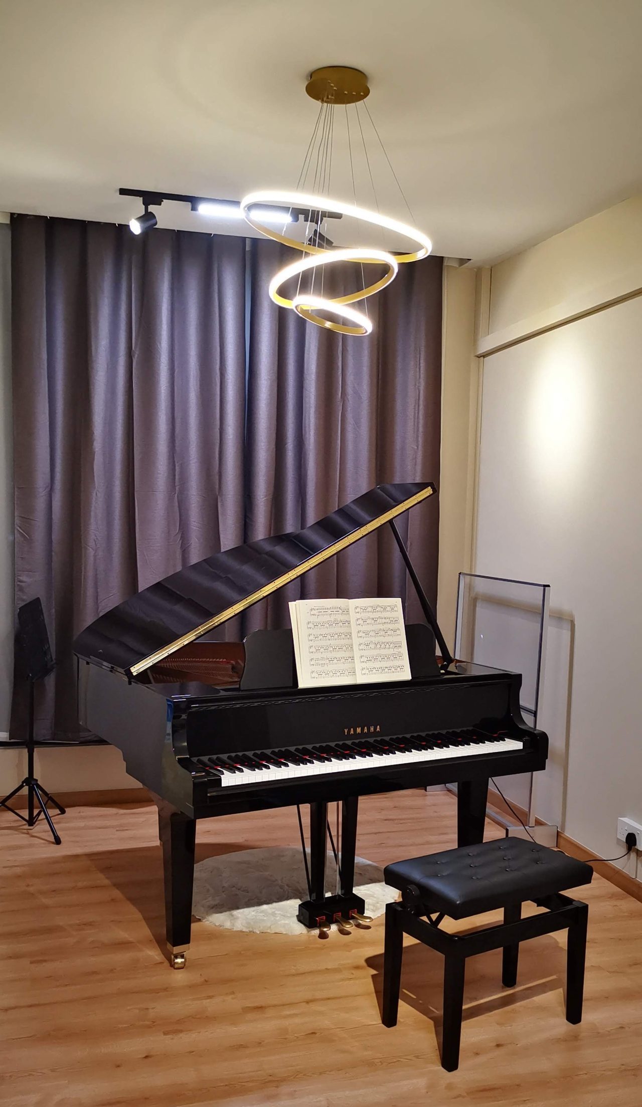 Hikari Music and Arts – Hikari Music and Arts